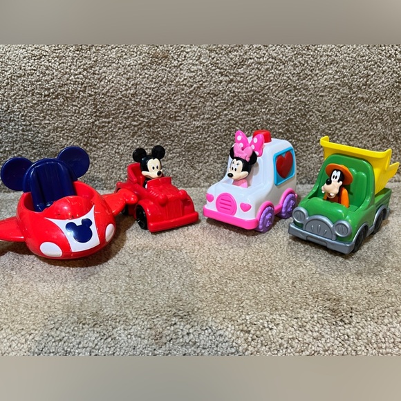 Disney | Toys | Disney Lot Of Vehicles Mickey Minnie Mouse Goofy Dump ...